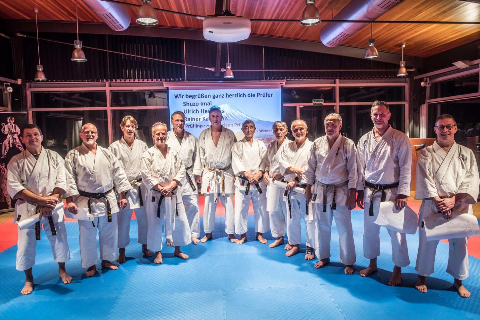 Sechs siebte und drei achte Dane bei Prüfung in Bergisch Gladbach ...